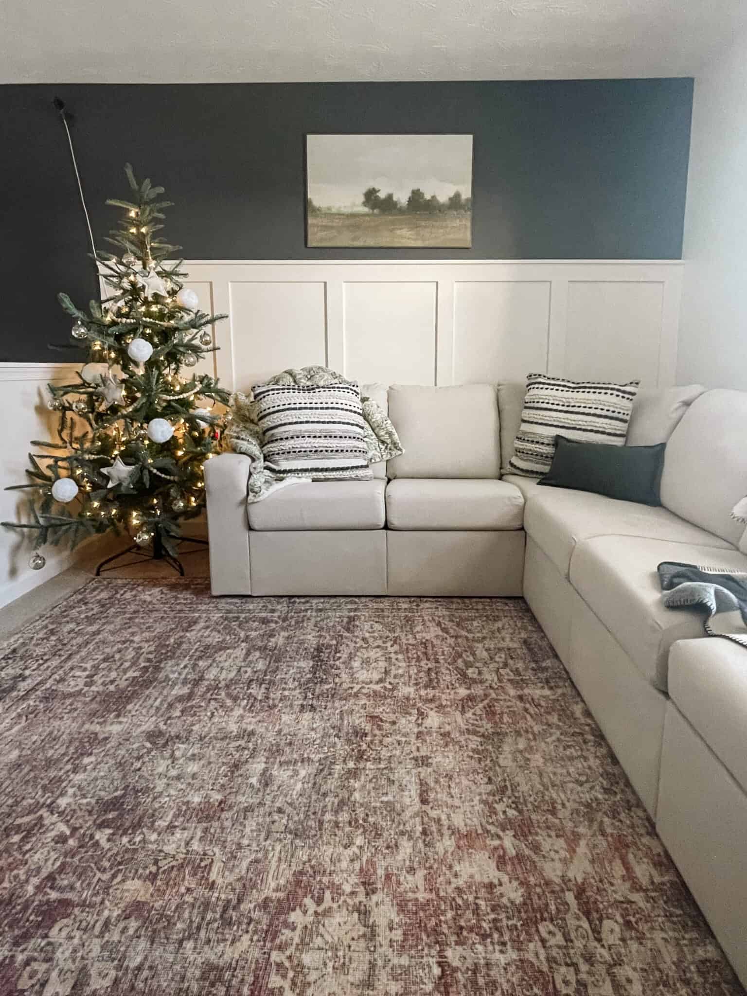 The Best Paint Finish for Your Accent Wall: Eggshell, Satin Or Semi ...