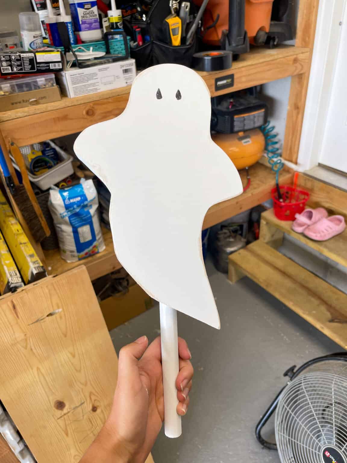 DIY Easy Wood Ghost Decor for Halloween:Free Download - Simply DIY Home